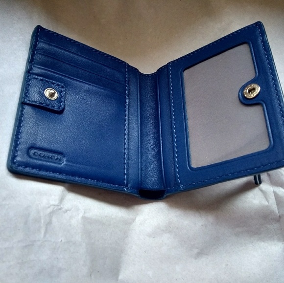 Coach | Bags | Coach Soho Pleated Leather Mini Wallet Cobalt Blue ...